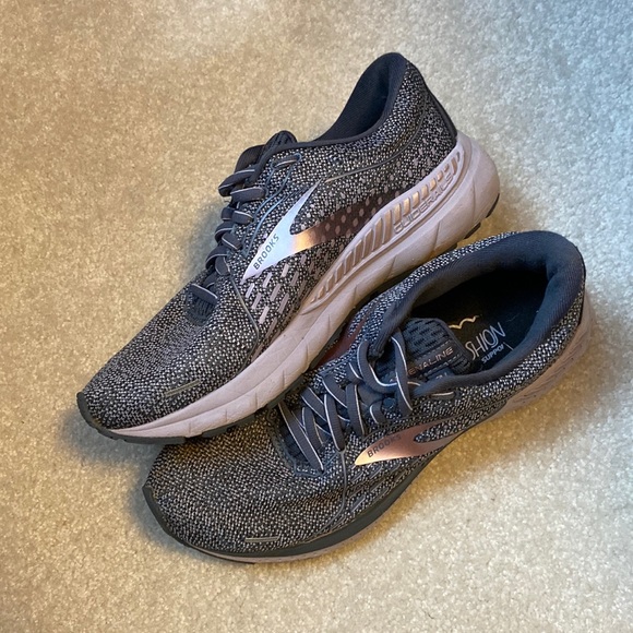 Brooks | Shoes | Brooks Tennis Shoes | Poshmark